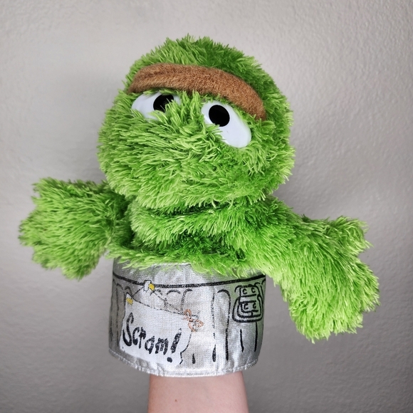 Sesame Street | Toys | Vintage Oscar The Grouch Sesame Street Official ...